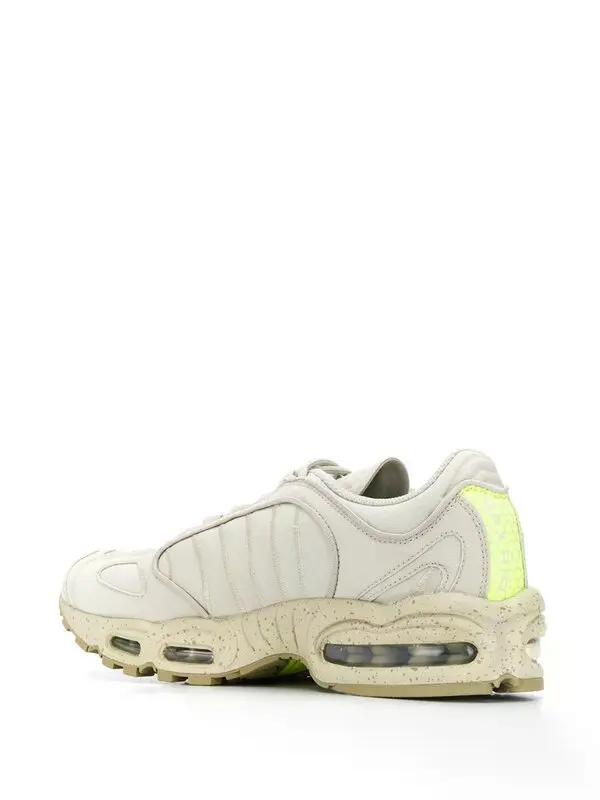 Nike Air Max Tailwind Sneakers