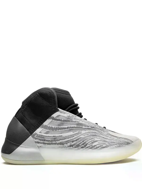 ADIDAS X YEEZY Yeezy Quantum Sneakers