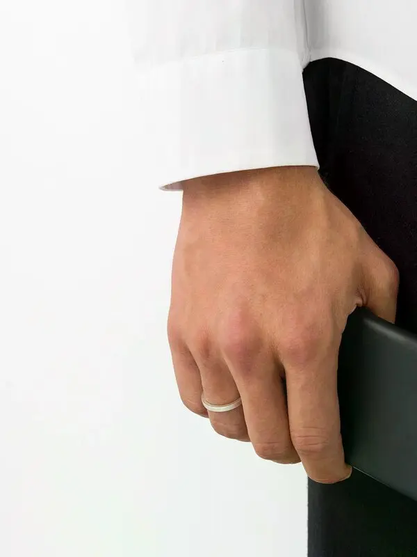 Le Gramme Le 3 Grammes Ribbon Ring