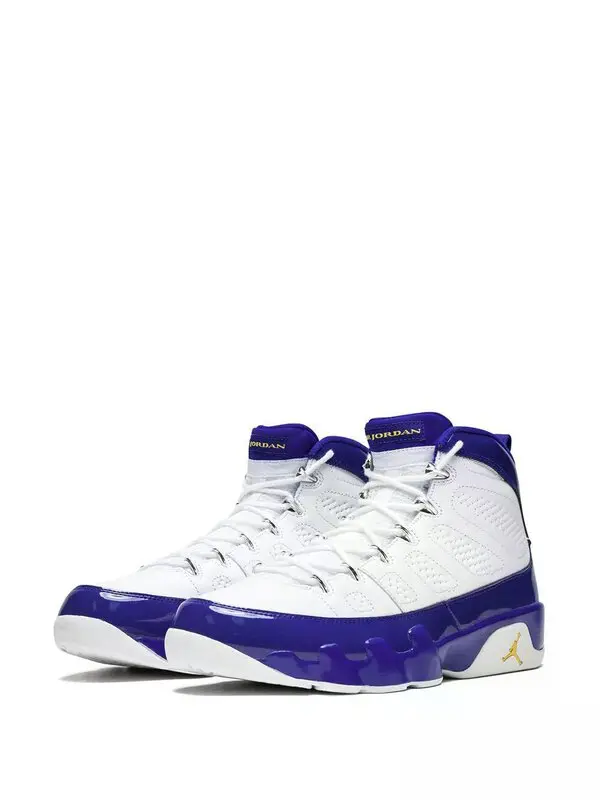 JORDAN Retro Kobe Sneakers - White