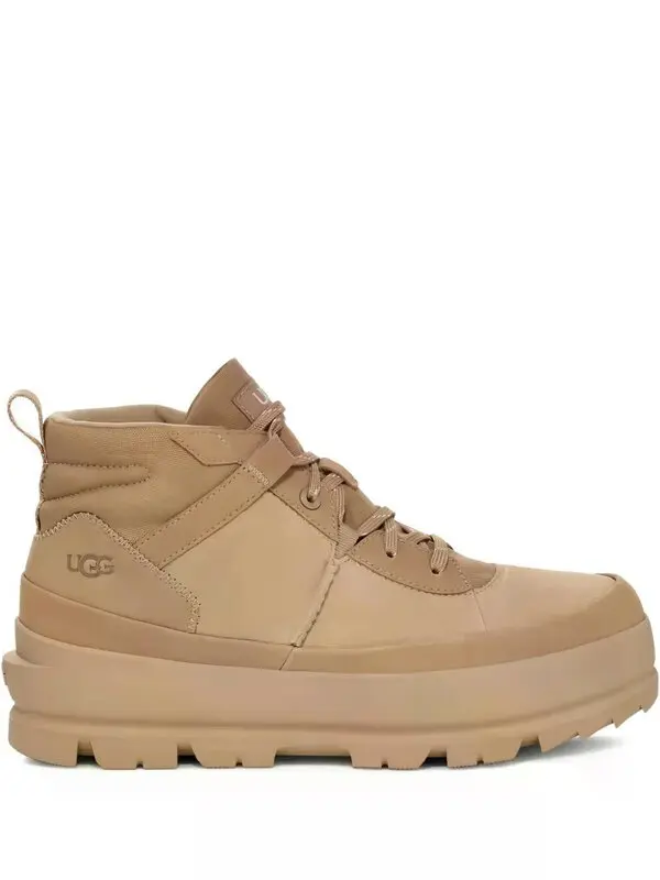 UGG The Lug Chukka Boots