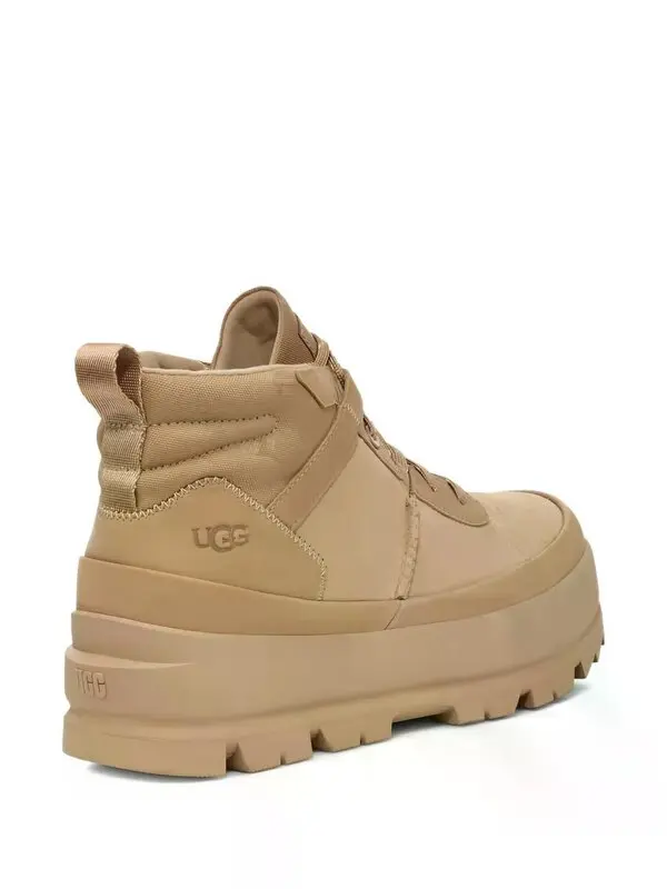 UGG The Lug Chukka Boots