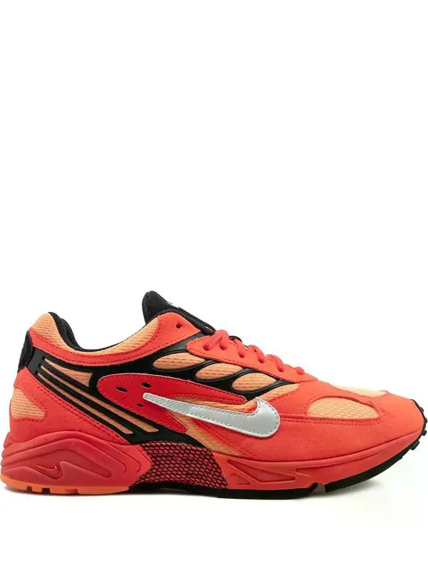 Nike Ghost Racer Sneakers
