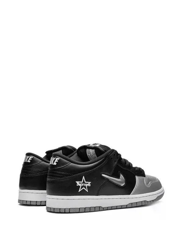 Nike Supreme X Dunk Low Og Qs "jewel Swoosh " Black Sneakers