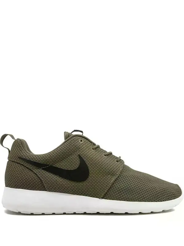Nike Roshe Run Sneakers
