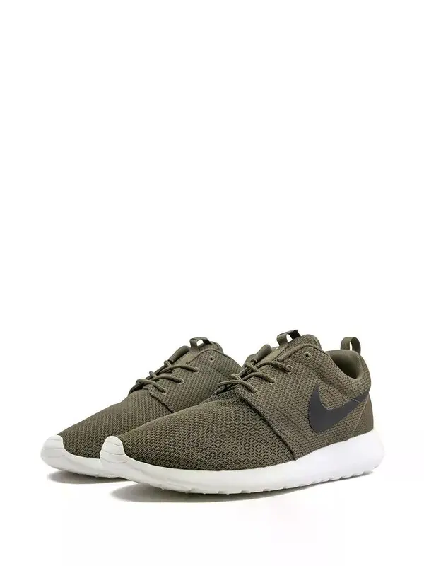 Nike Roshe Run Sneakers