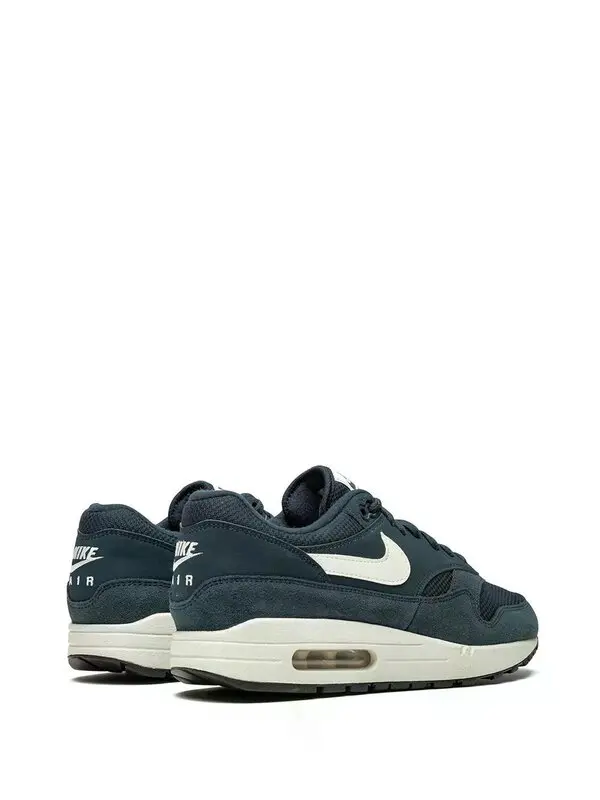 Nike Air Max 1 Sneakers