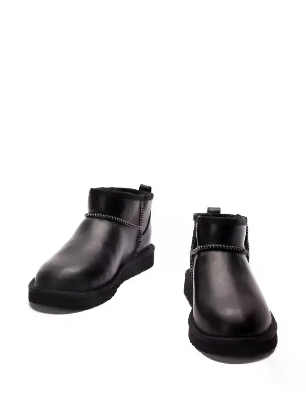 UGG Classic Ultra Mini Boots - Black