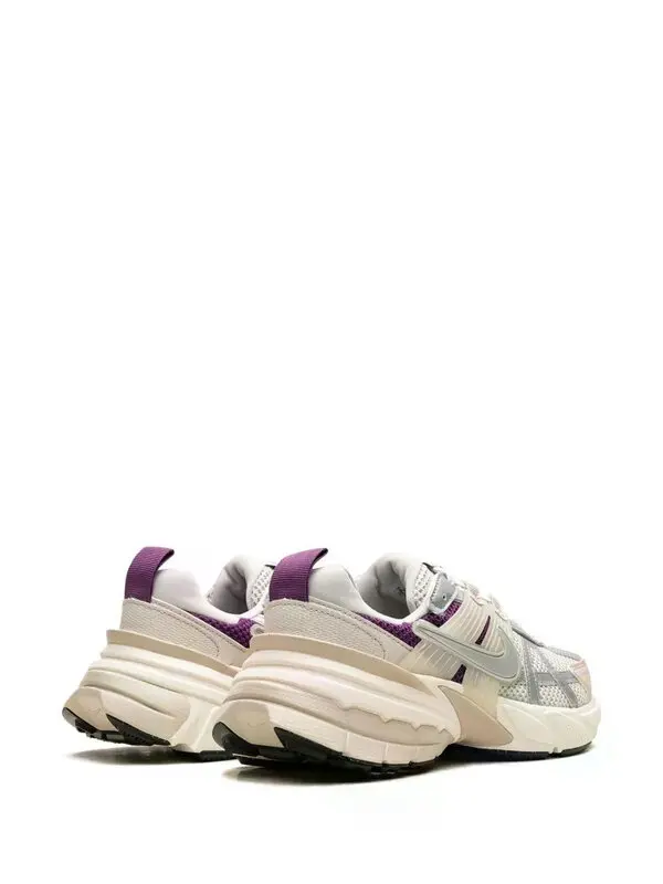 Nike V2k Run Prm Sneakers