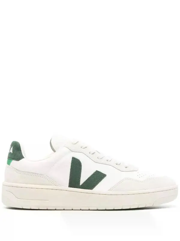 VEJA V-90 Low-top Sneakers