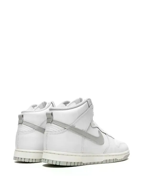 Nike Dunk High Sneakers - White