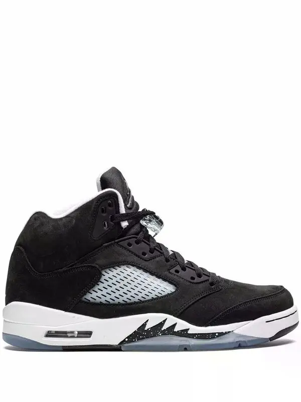 JORDAN Air 5 Retro Sneakers - Black