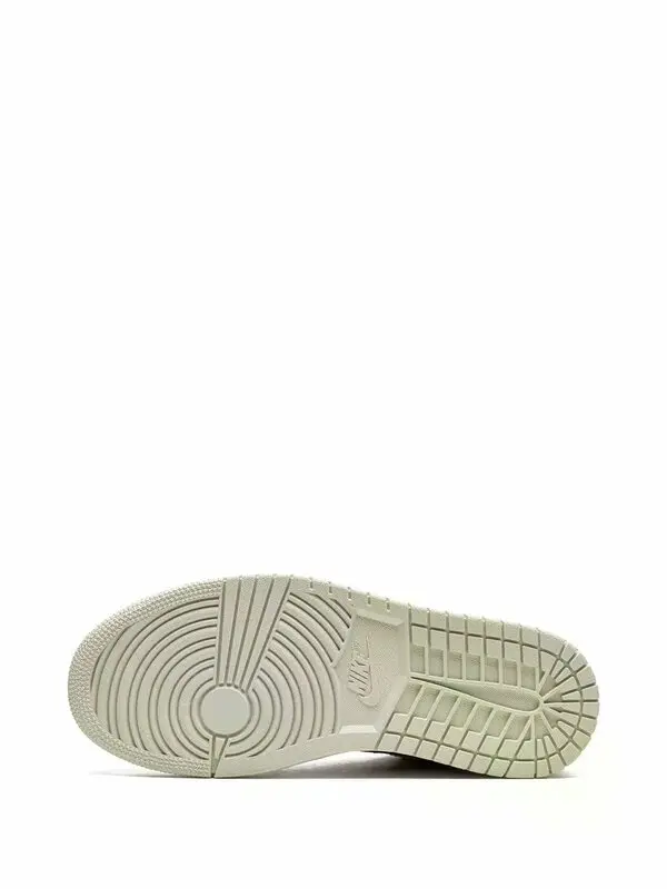 JORDAN Air 1 Low Sneakers