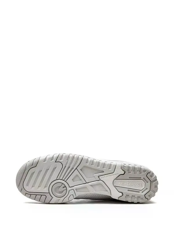 NEW BALANCE 550 Sneakers - White