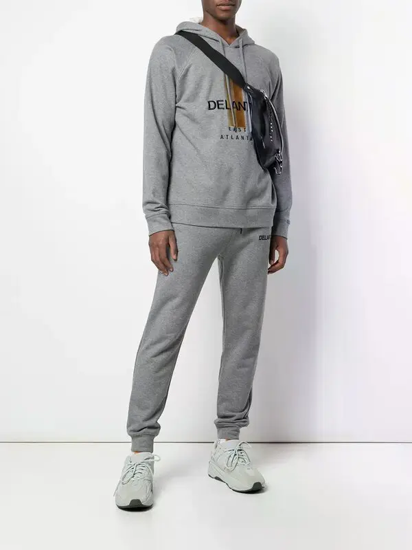 DELANTIC Logo-print Fleece Sweatpants