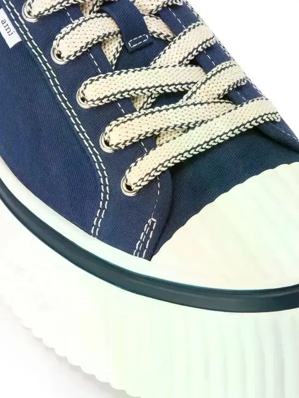 AMI Paris Platform Lace-up Low-top Sneakers