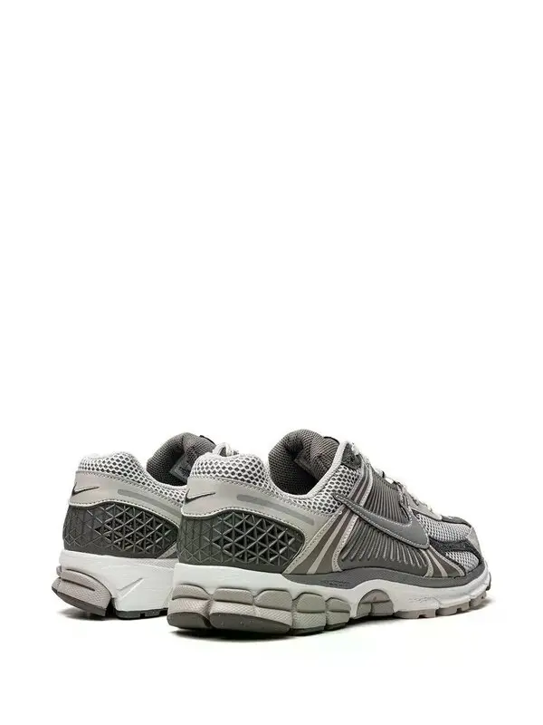 Nike Zoom Vomero 5 Iron Ore Sneakers - Grey