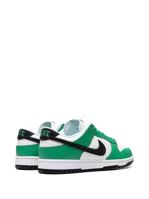Nike Dunk Low Sneakers - Green