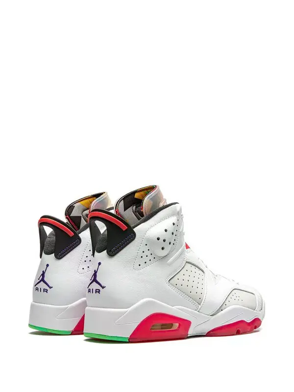 JORDAN 6 Retro “hare” Sneakers