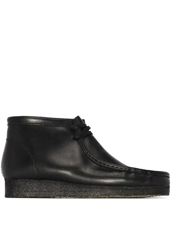 Clarks Wallabee Leather Desert Boots - Black
