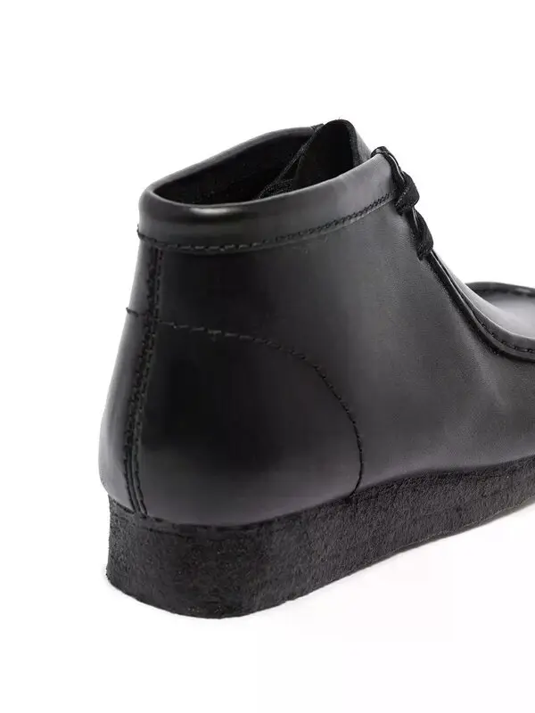 Clarks Wallabee Leather Desert Boots - Black