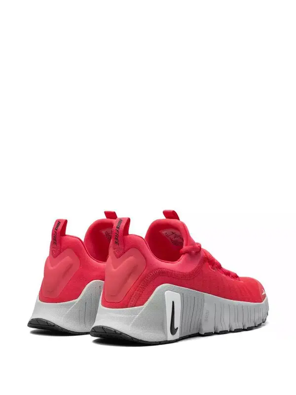 Nike Free Metcon Aster Sneakers - Pink