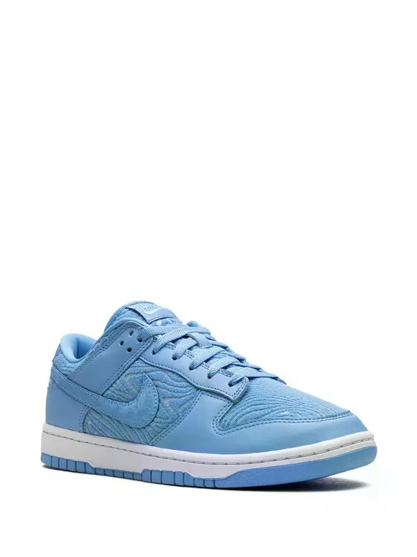 Nike Dunk Low Prm Topography/university Sneakers