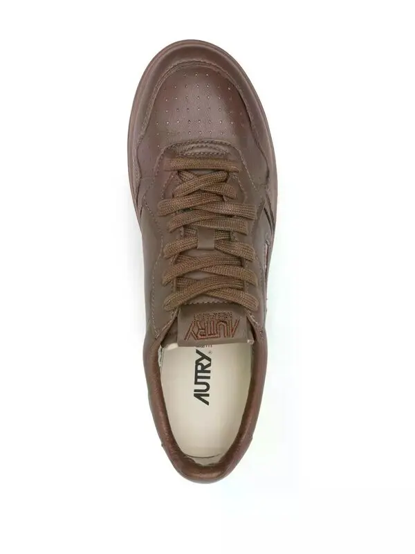 AUTRY Medalist Monochromatic Sneakers