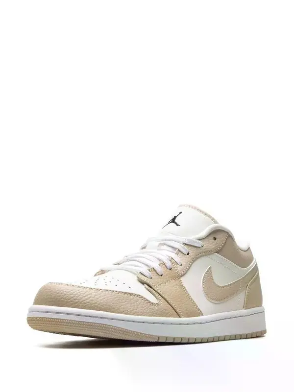 JORDAN 1 Low Sneakers - Neutrals