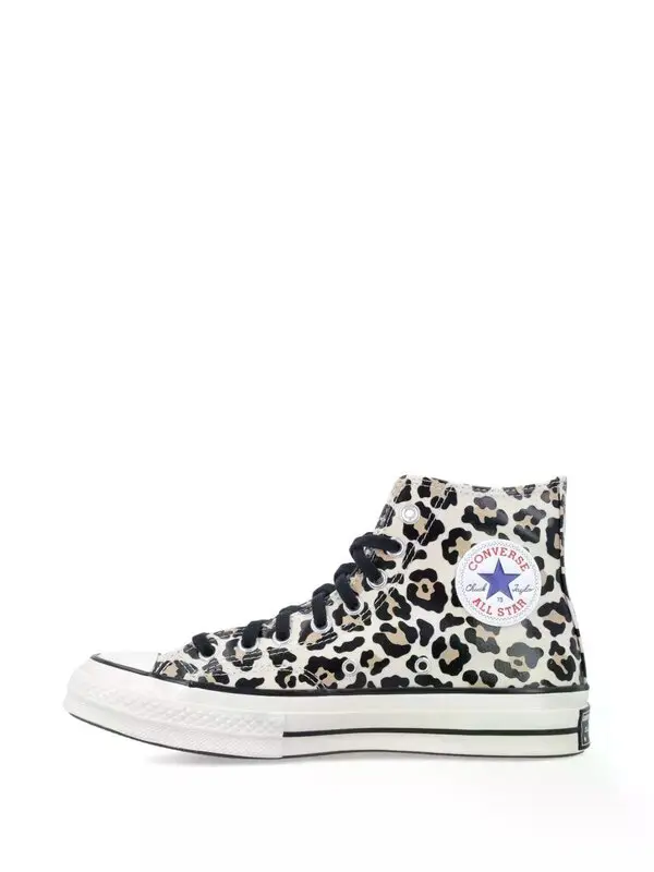 CONVERSE Chuck 70 Glow-in-the-dark Sneakers