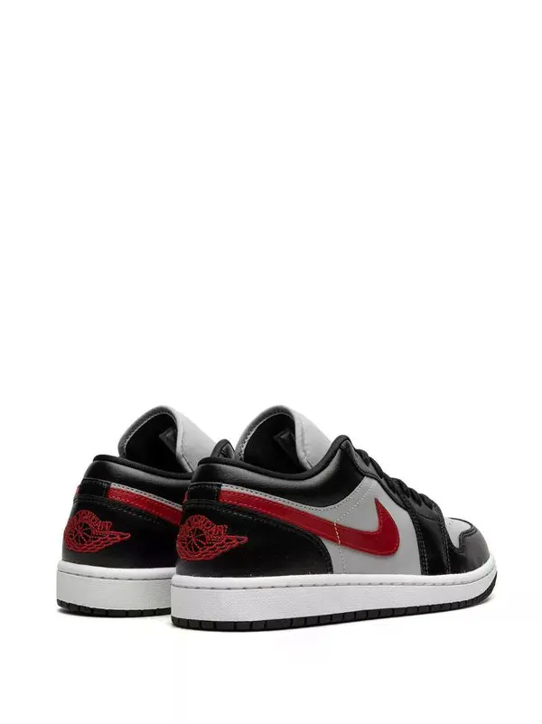 JORDAN Air 1 Low Sneakers - Black