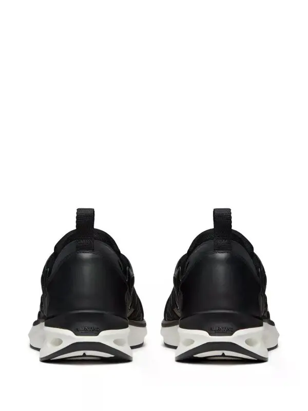 Valentino Garavani Vlogo Easyjog Sneakers - Black