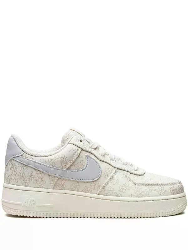 Nike Force 1 '07 Se Sneakers