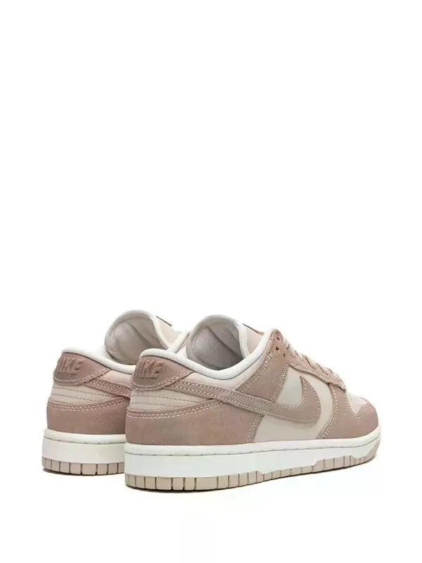 Nike Dunk Low Sneakers - Neutrals