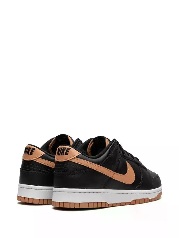Nike Dunk Low Sneakers - Black