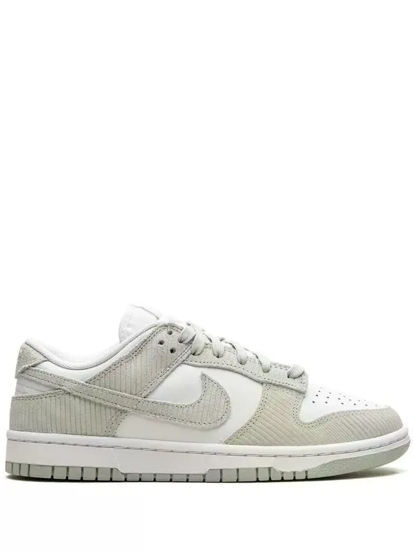 Nike Dunk Low Corduroy Sneakers - Grey