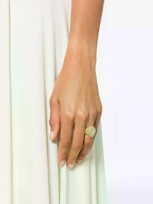 LEANDRA 18kt Yellow Dragon Ring With Diamonds