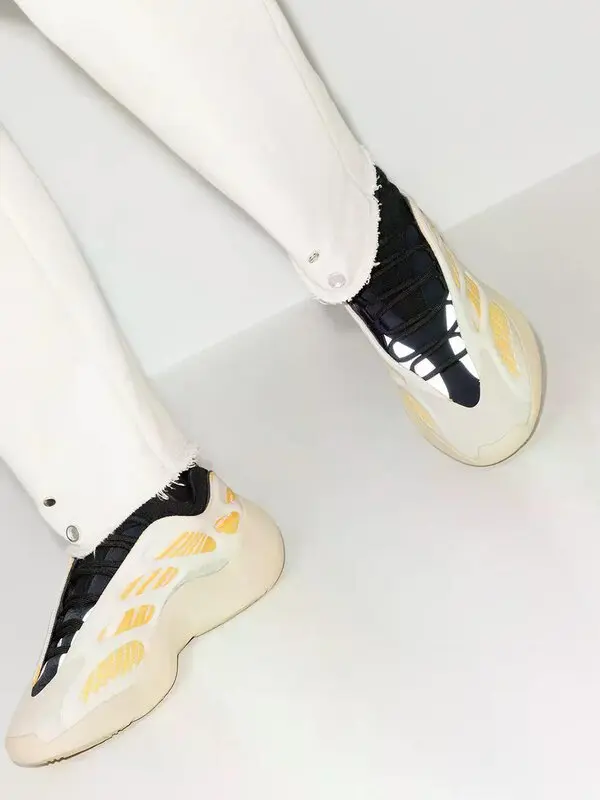 ADIDAS X YEEZY Yeezy 700 V3 Safflower Sneakers - Neutrals