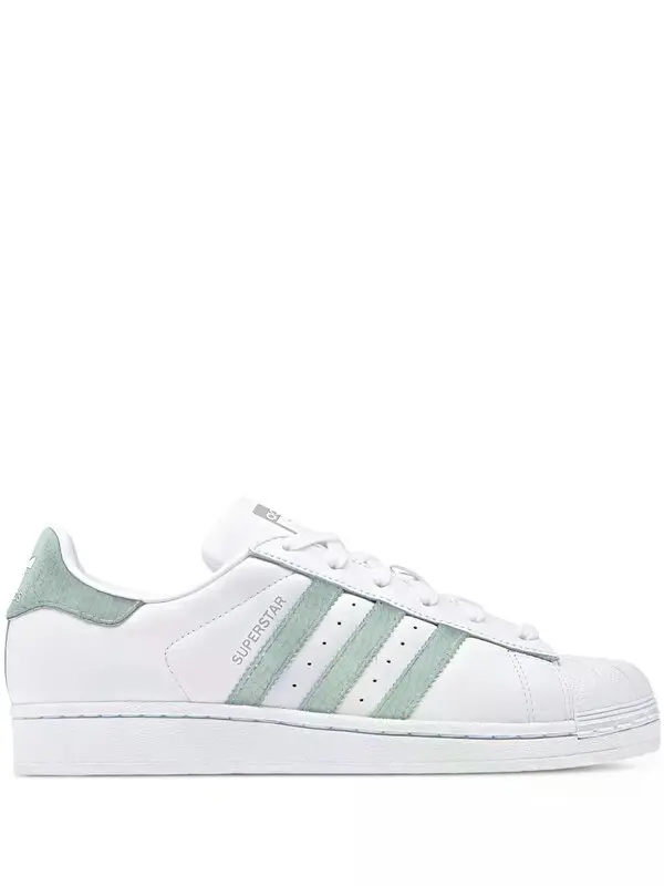 Adidas Superstar Sneakers