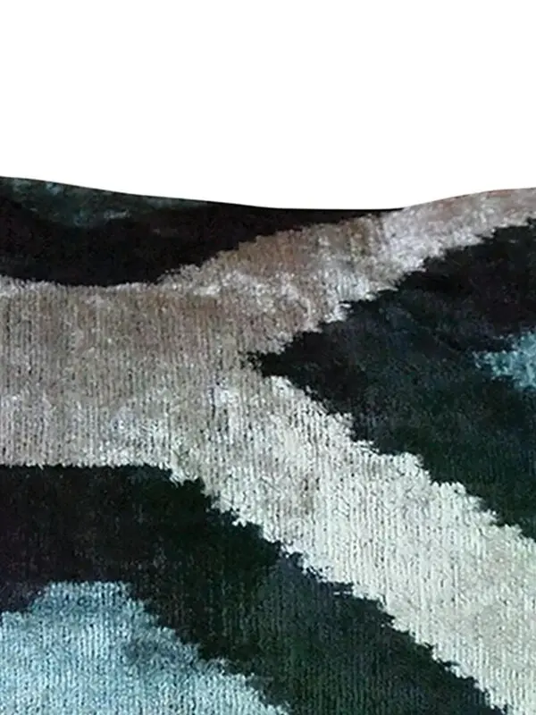 LES-OTTOMANS Jacquard Silk Velvet-blend Cushion - Black