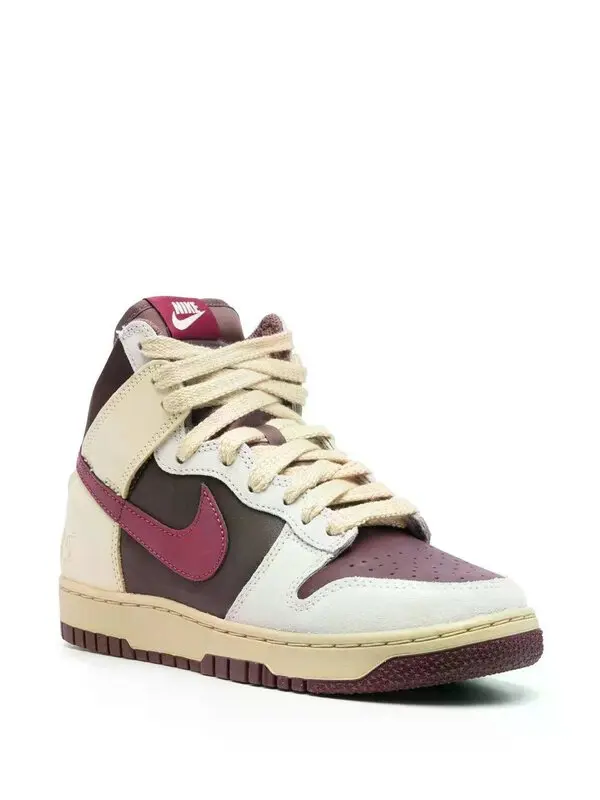 Nike Dunk High 1985 Valentine's Day Sneakers - Neutrals