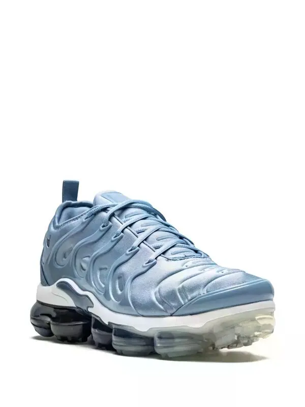 Nike Air Vapormax Plus Sneakers