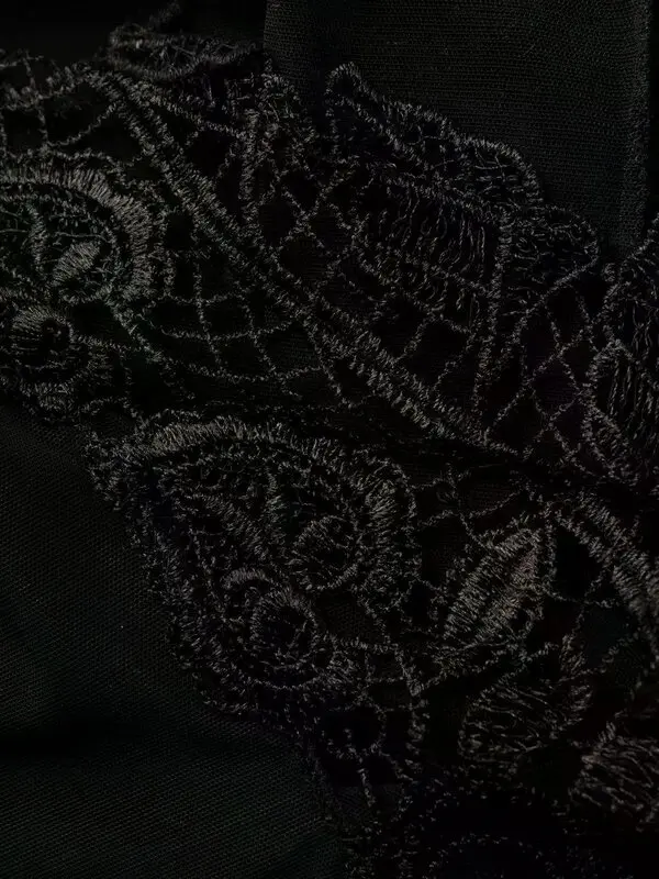 BELLE ET BON BON Bisoux Venetian Lace Robe