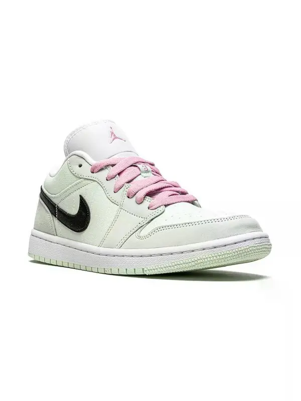 JORDAN Air 1 Low Se Sneakers - Green
