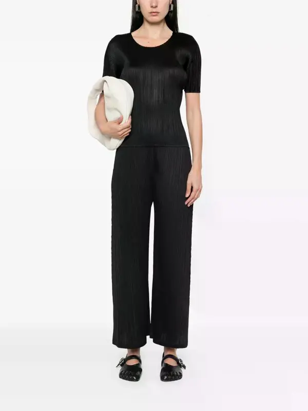 Issey Miyake Plissé-effect T-shirt
