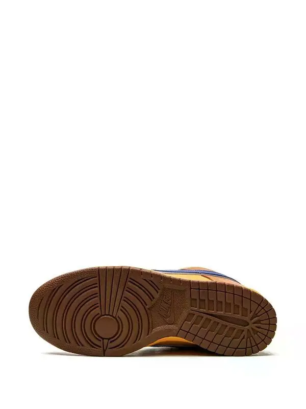Nike Dunk Low Premium Sb New Castle Sneakers - Yellow