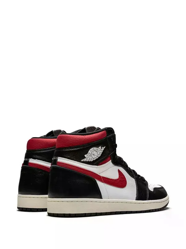 JORDAN Air 1 Retro High Og Sneakers - Black
