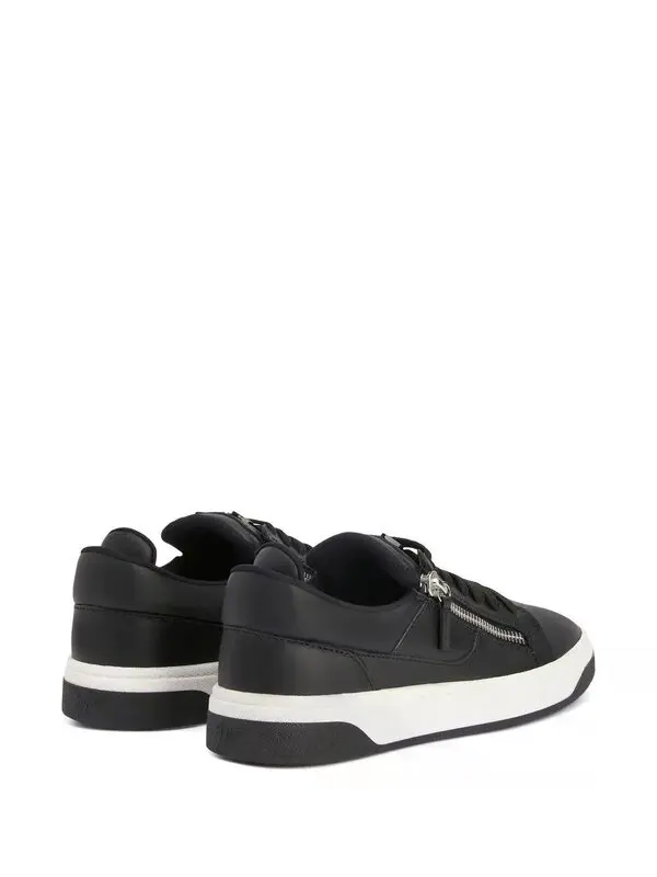 GIUSEPPE ZANOTTI Low Top Sneakers - Black