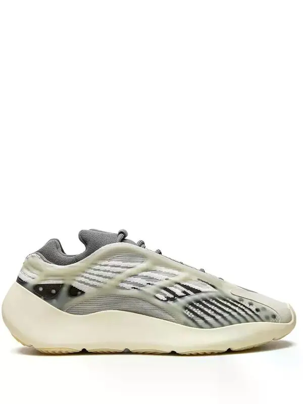 ADIDAS X YEEZY Yeezy 700 V3 Fade Salt Sneakers - Grey