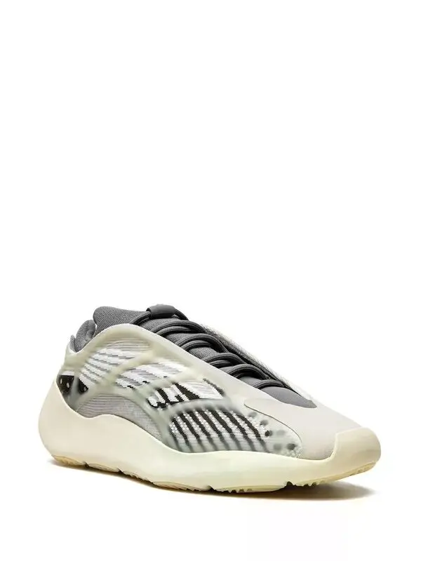 ADIDAS X YEEZY Yeezy 700 V3 Fade Salt Sneakers - Grey